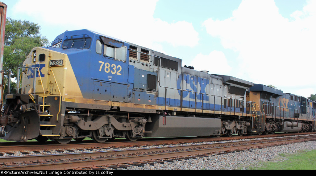 CSX 7832